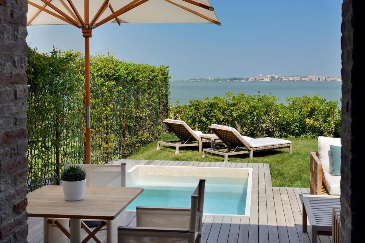 10 Best Luxury Hotels in Venice, Italy - Stay to Wander