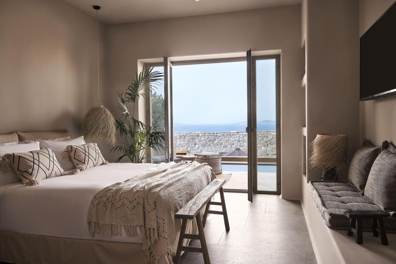 10 Best Luxury Hotels in Mykonos, Greece - Stay to Wander