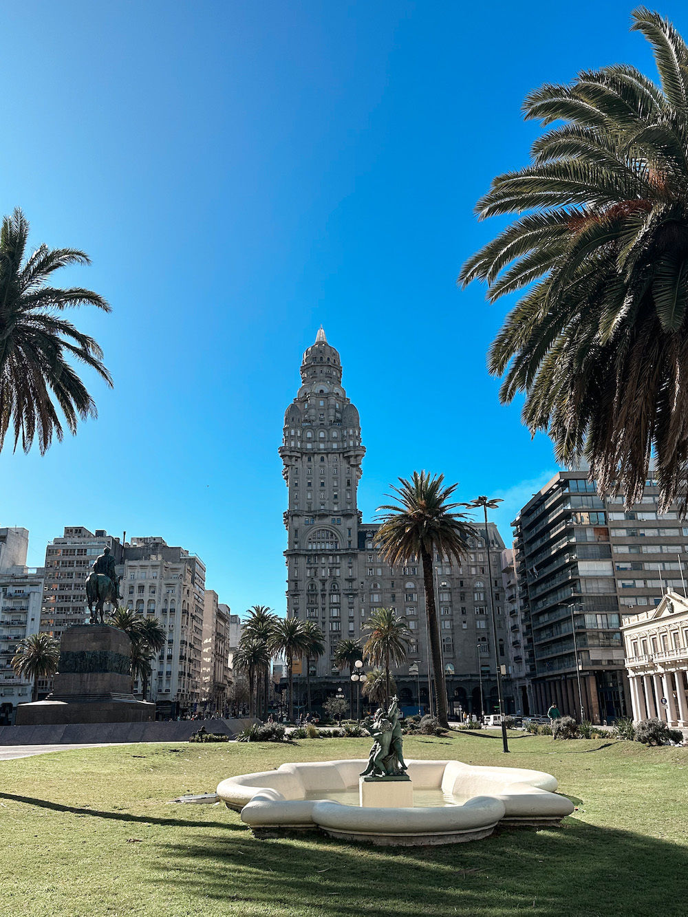 8 Best Hotels in Montevideo, Uruguay: Top Places to Stay - Stay to Wander