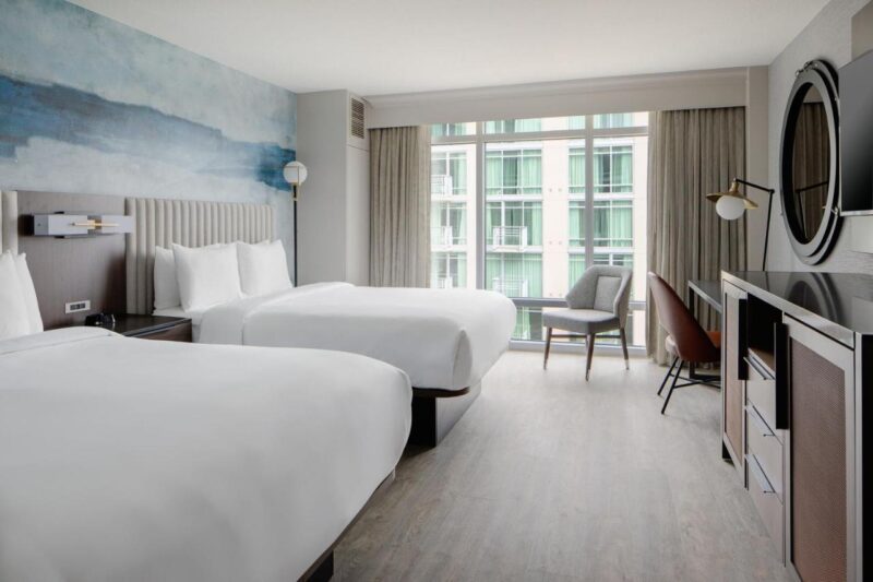 Where to Stay in Seattle Before a Cruise - Stay to Wander