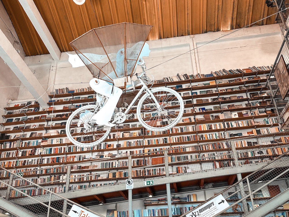 Most Beautiful Bookstores in the World - Stay to Wander